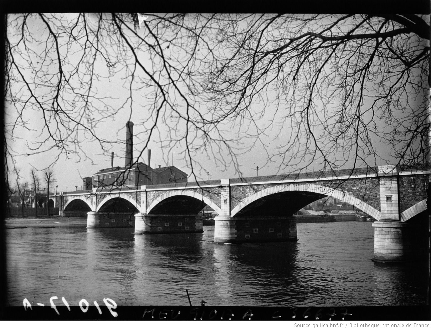 Nouveau dossier : le Pont National - ASPCRF